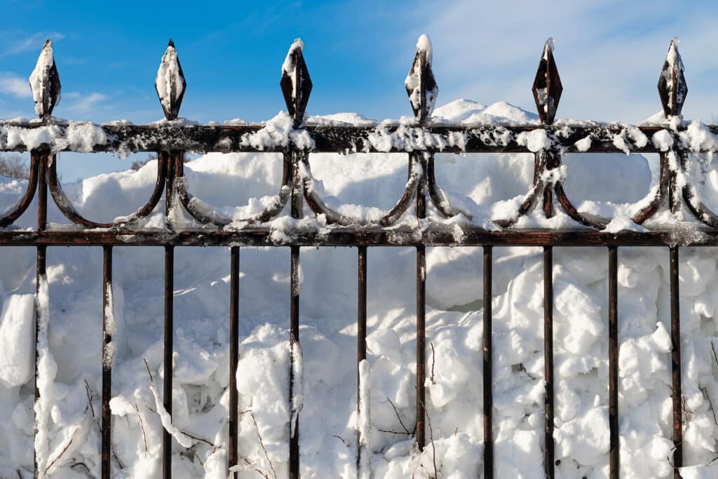 Protect Your Fence from Winter Damage With These 5 Tips | IN